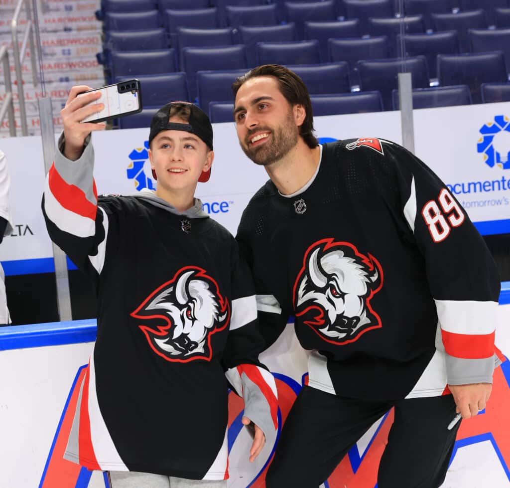 Rally with Alex Tuch - Alltroo